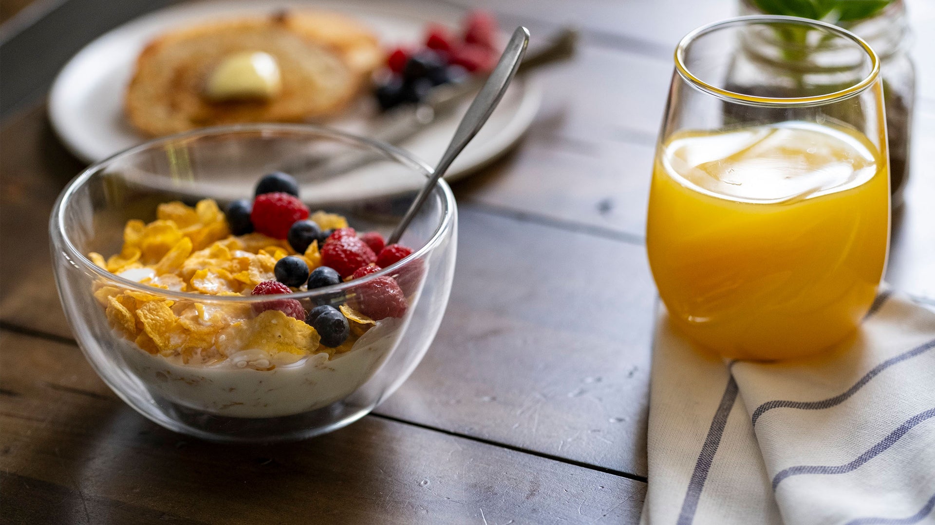 Barbie™ x Dragon Glassware® Wine Glasses | Shop Now – DRAGON GLASSWARE®